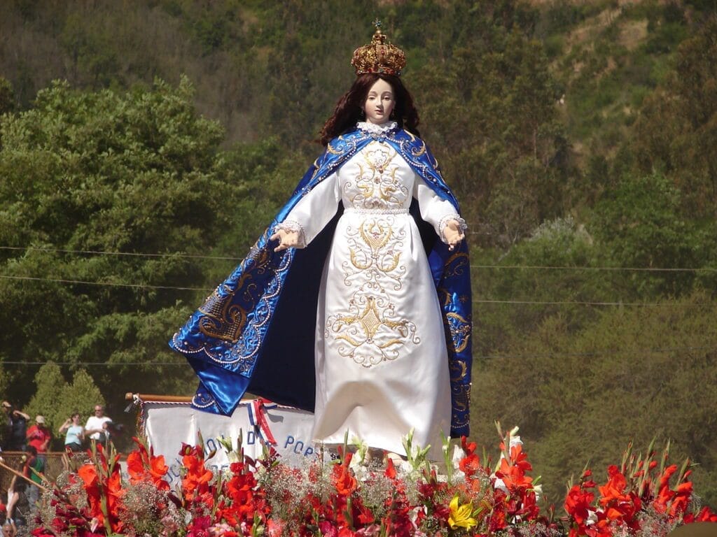 Oración a la Virgen de Lo Vásquez: Fe, Devoción y Protección ...